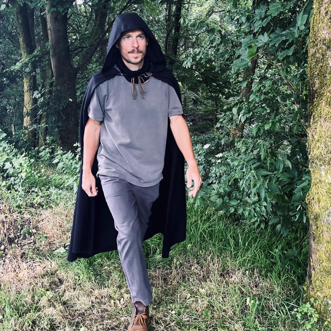 Black Medieval Assassin Cloak Cape Viking Knight Armor Armour Ren Faire ...