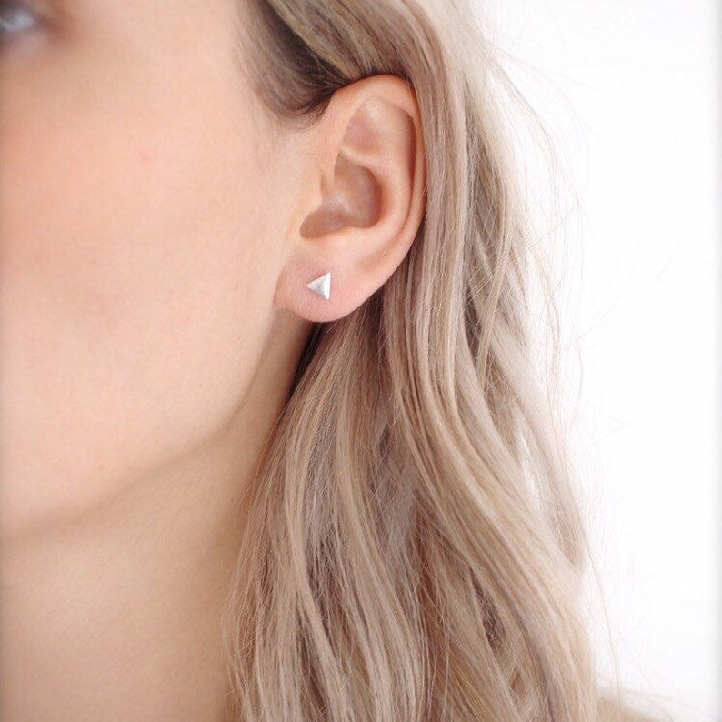 Small Triangle Earrings Delicate Earrings Minimalist - Etsy Canada