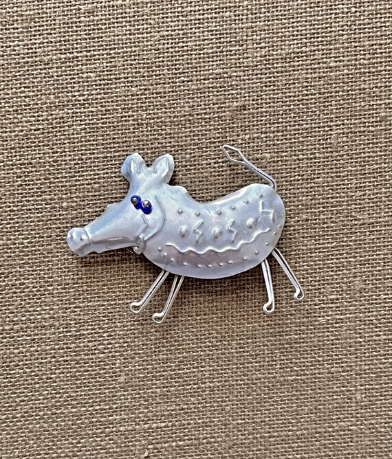 Pressed Metal Boar Pig Pin, Aluminum Embossed Wart Ho… - Gem