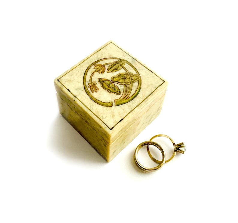 Stone Lily Pad Ring Box Stone Lotus Box Inlay Stone Ring - Etsy