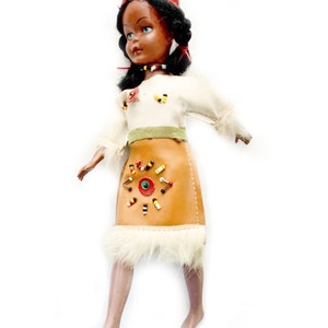 Vintage Native American Girl Doll, Beaded Costume Girl Figurine Doll - Etsy
