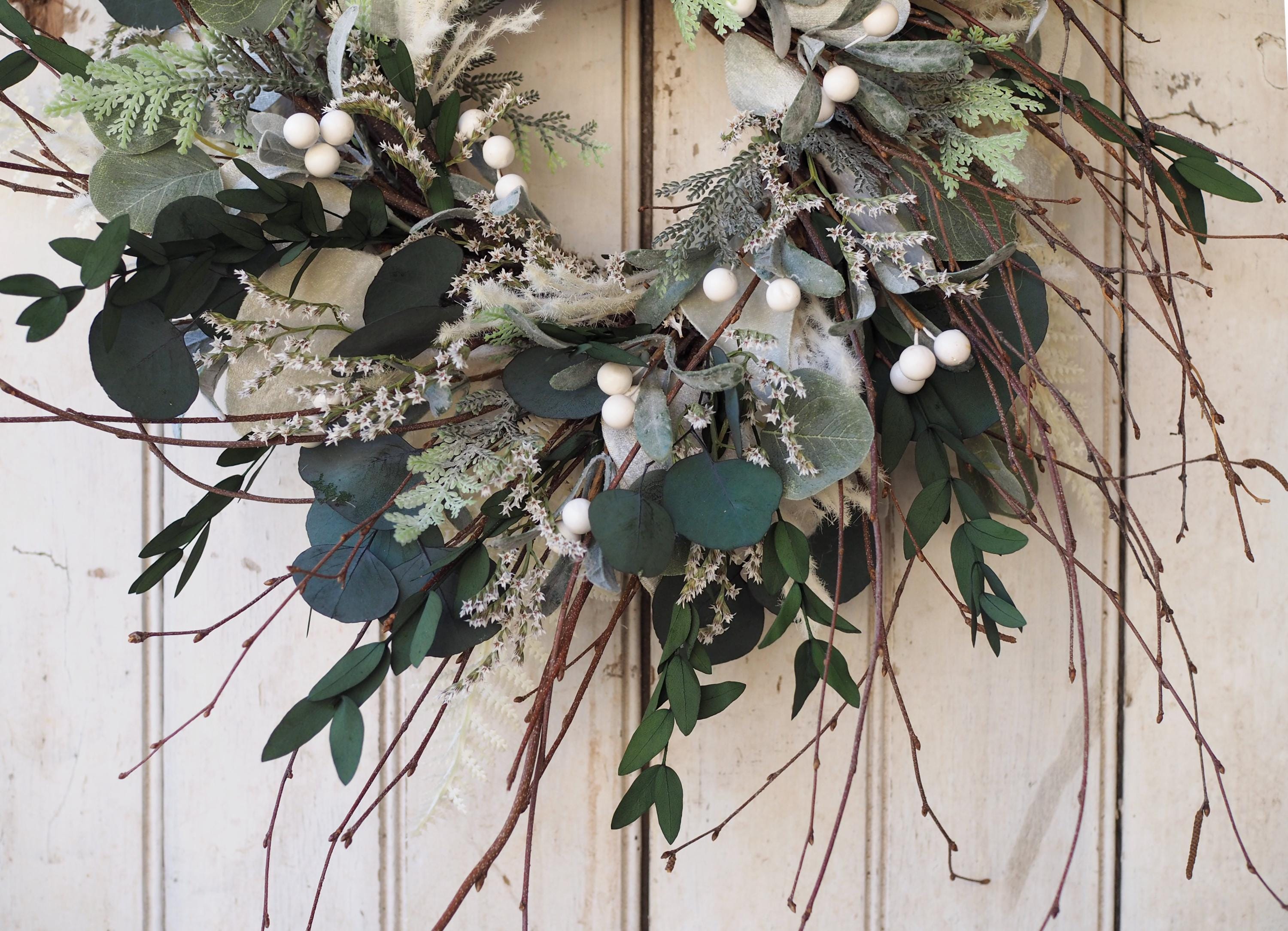 Winter Bracken Wreath: Natural Birch, Eucalyptus & Mistletoe - Etsy