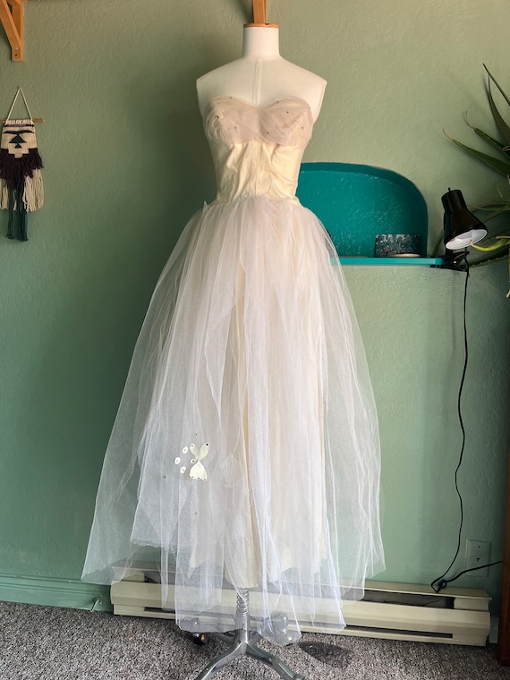 Vintage 1950s Strapless Tulle Prom Dress / Vintage We… - Gem