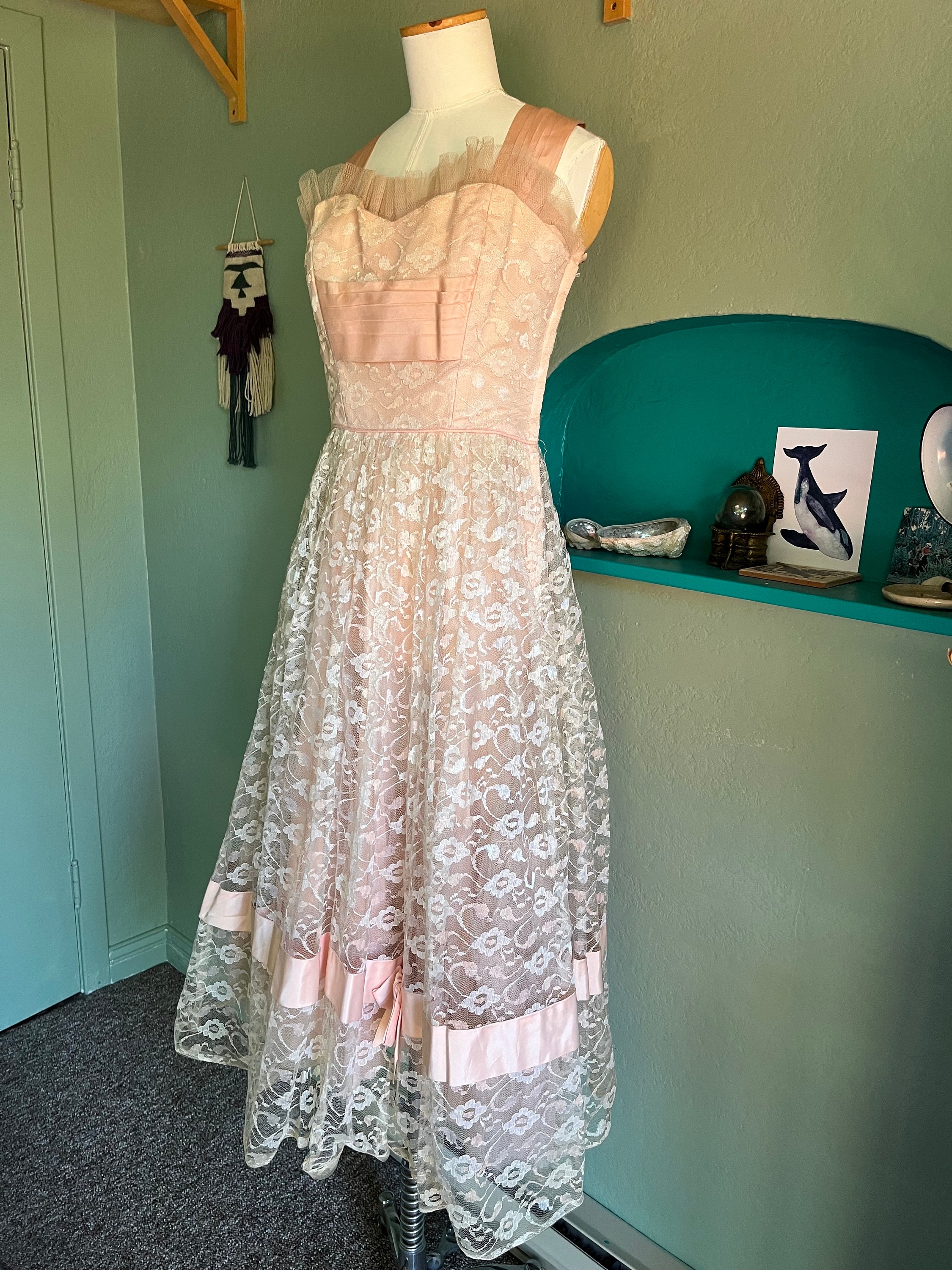 Vintage 1950s Peachy Pink Tulle Lace Formal Dress: 36" Bust - Etsy