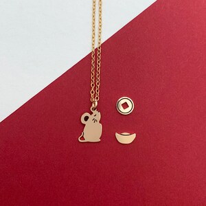 Silver or Gold Mouse Necklace - Etsy
