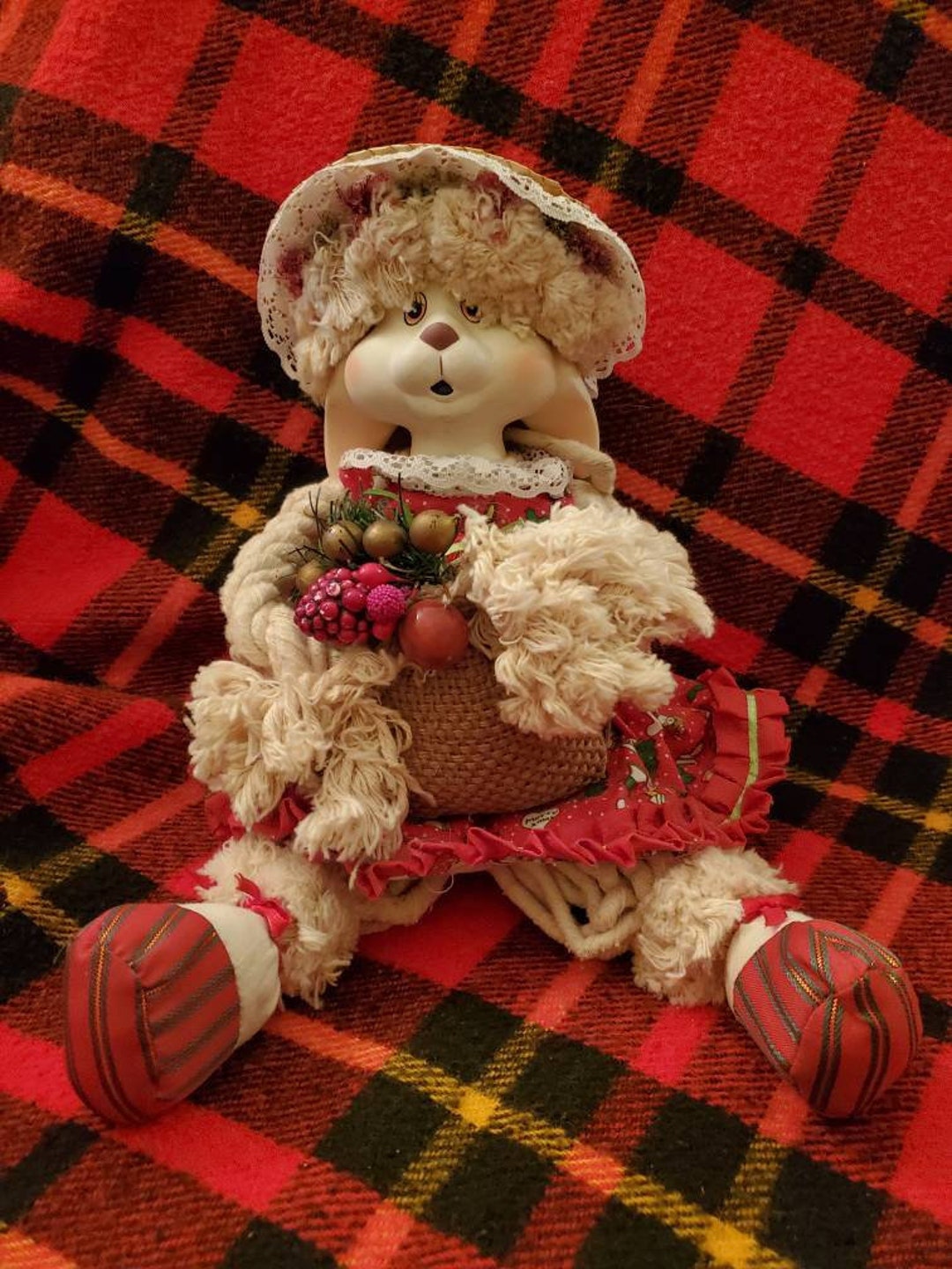 House of Lloyd Flossie Bunny Rabbit Mom Wife Mrs Sitting Rope Wood ...