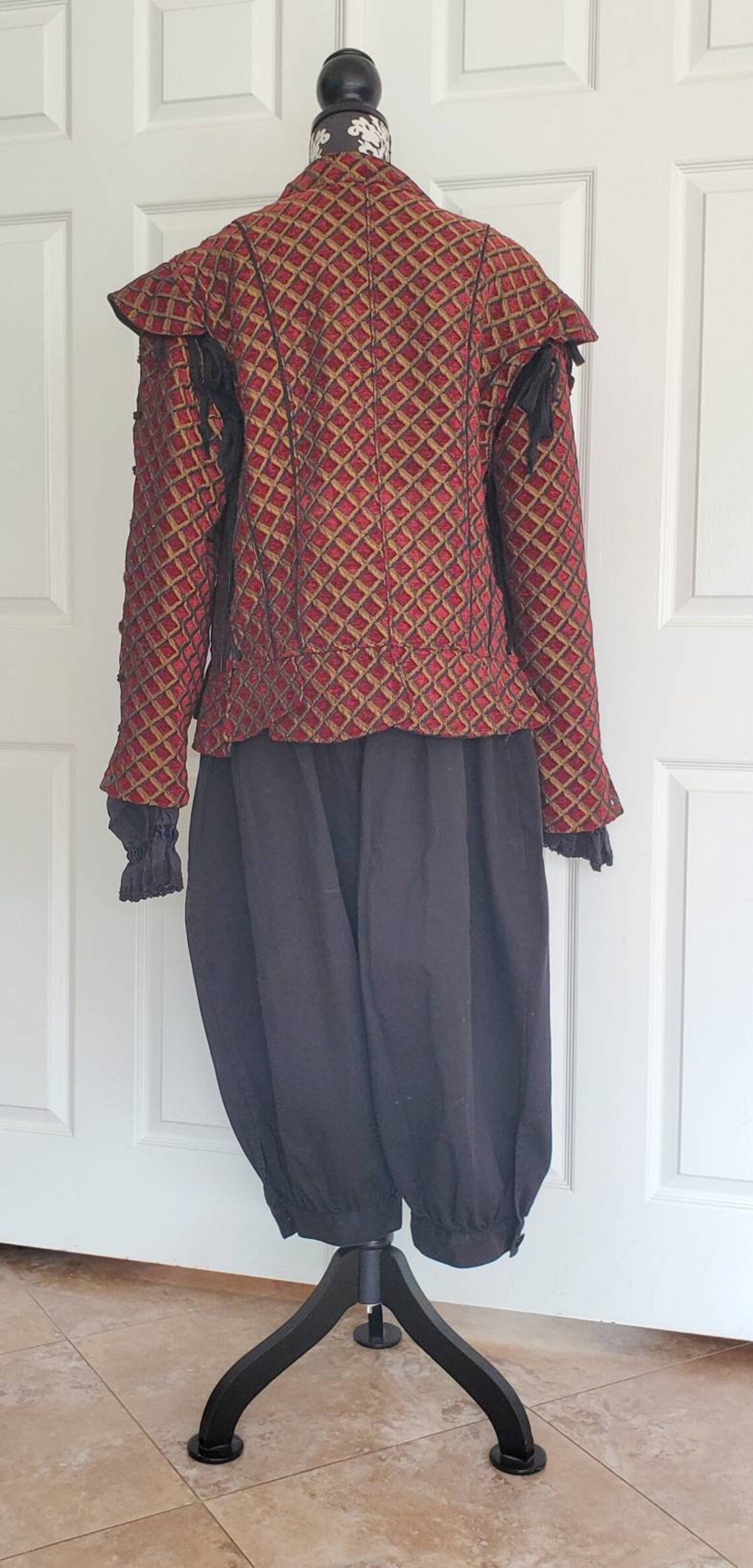 Renaissance Faire Outfit Jerkin Bloomers Pantaloons Blouse Pirate ...