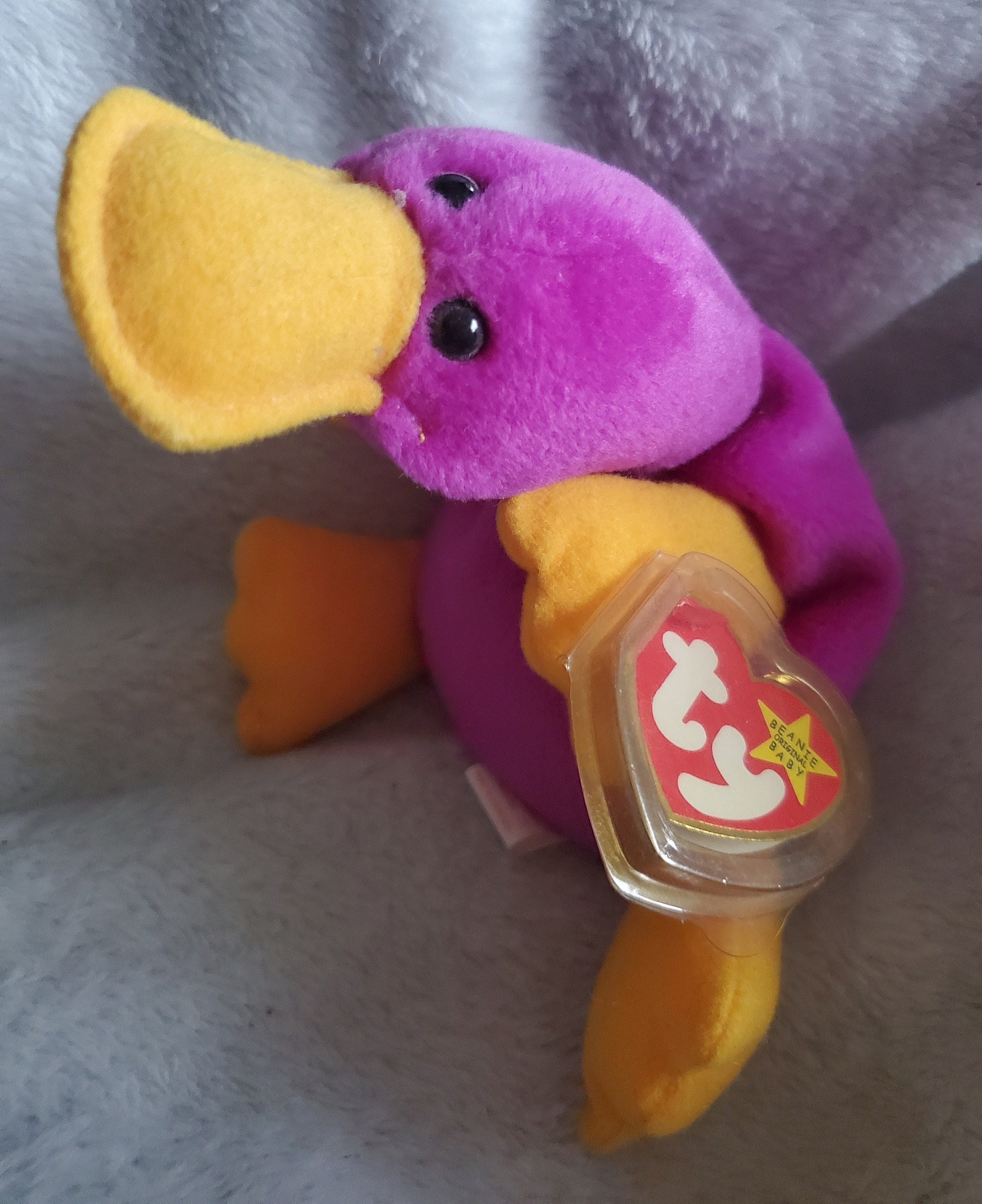 Patti Beanie Baby 1993 Fuchsia Raspberry Platypus PVC Patti Beanie Baby 1993 Fuchsia Raspberry Platypus PVC