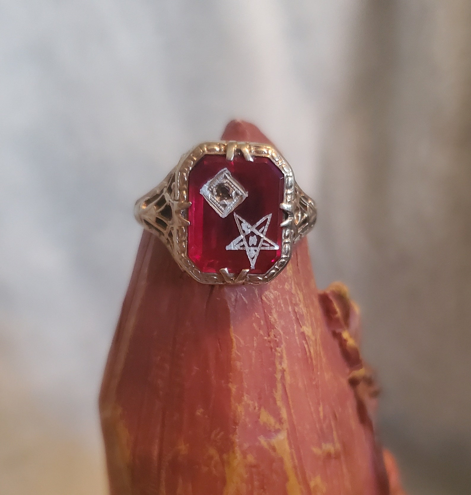 Red Ruby Garnet Masonic Ring Silver Etched Symbol Order of the Eastern ...