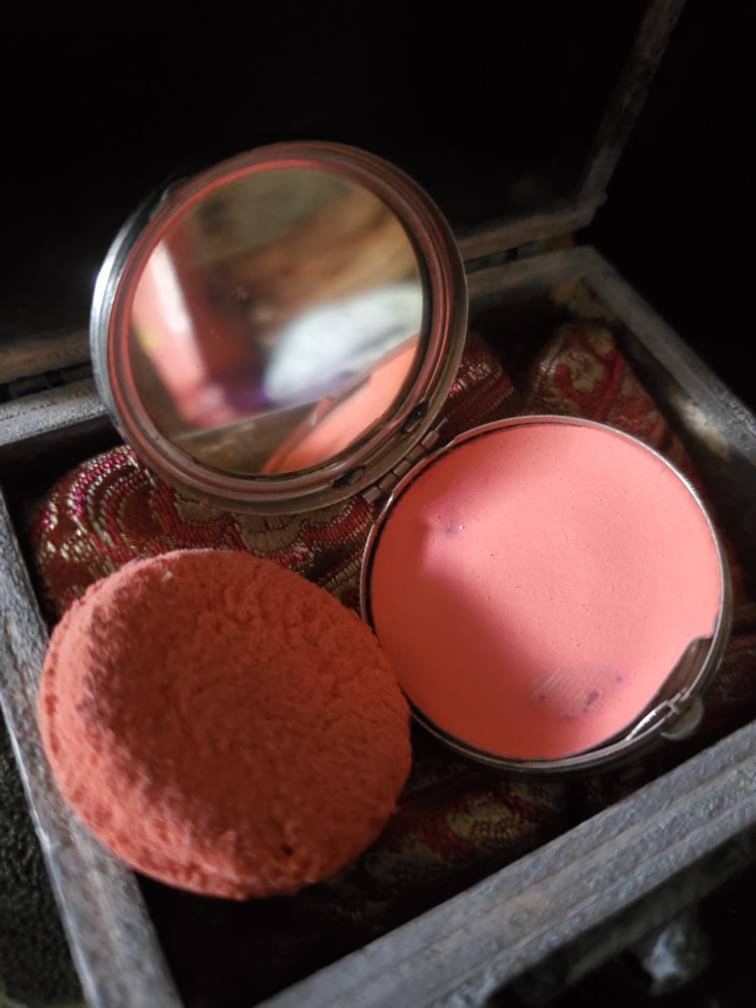 Elizabeth Post Rouge Mirror Compact New York Ruth Rogers Hollywood ...