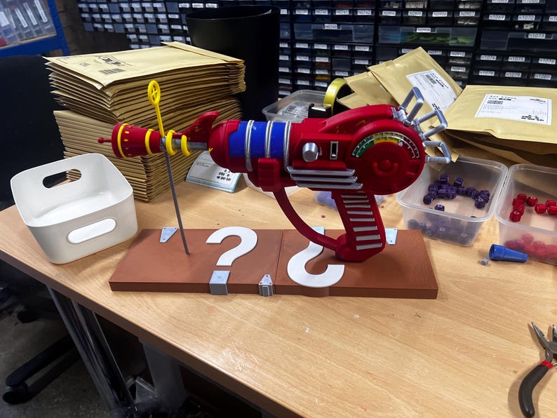 3D Printed Call of Duty Zombies Ray-gun Black Ops Ray Gun Openable 1:1 ...