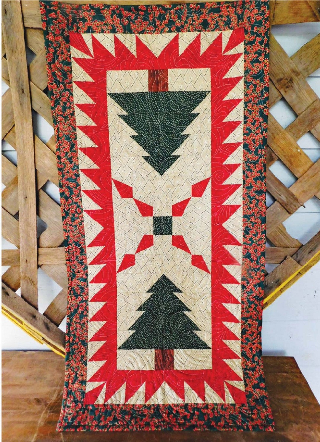 MAKE OFFER Evergreen Table Runner Pattern, Cut Loose Press CLPDHE036 ...