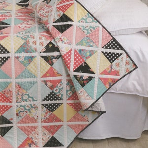 Time Saving Charm Quilts Pattern Book, Annie's Quilting 1414661, Charm Squares Pattern Book, 8 ...