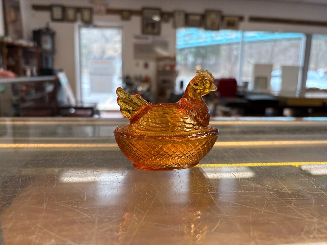 Miniature Amber Hen on Nest LE Smith Broken Tail - Etsy