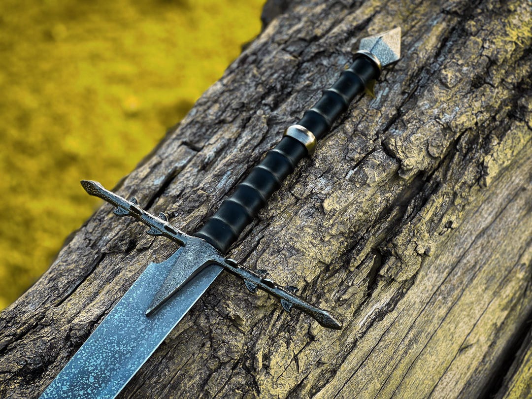 Handmade Nazgul Ring Wraith's Replica Sword Perfect Cosplay Accessory ...