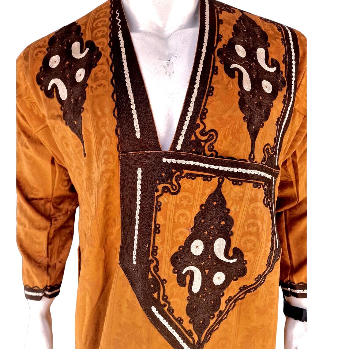 Hand-embroidered Sahrawi Kaftan for Men: Moroccan Desert Robe - Etsy