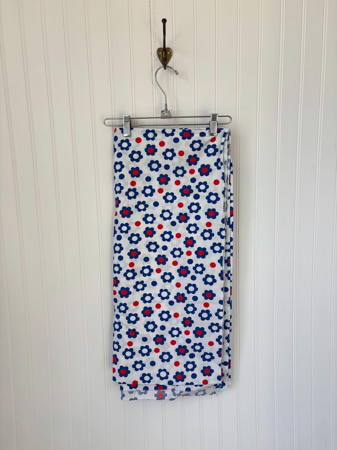 Vintage 1960s Style Mod Flora Polka Dot Print - Etsy