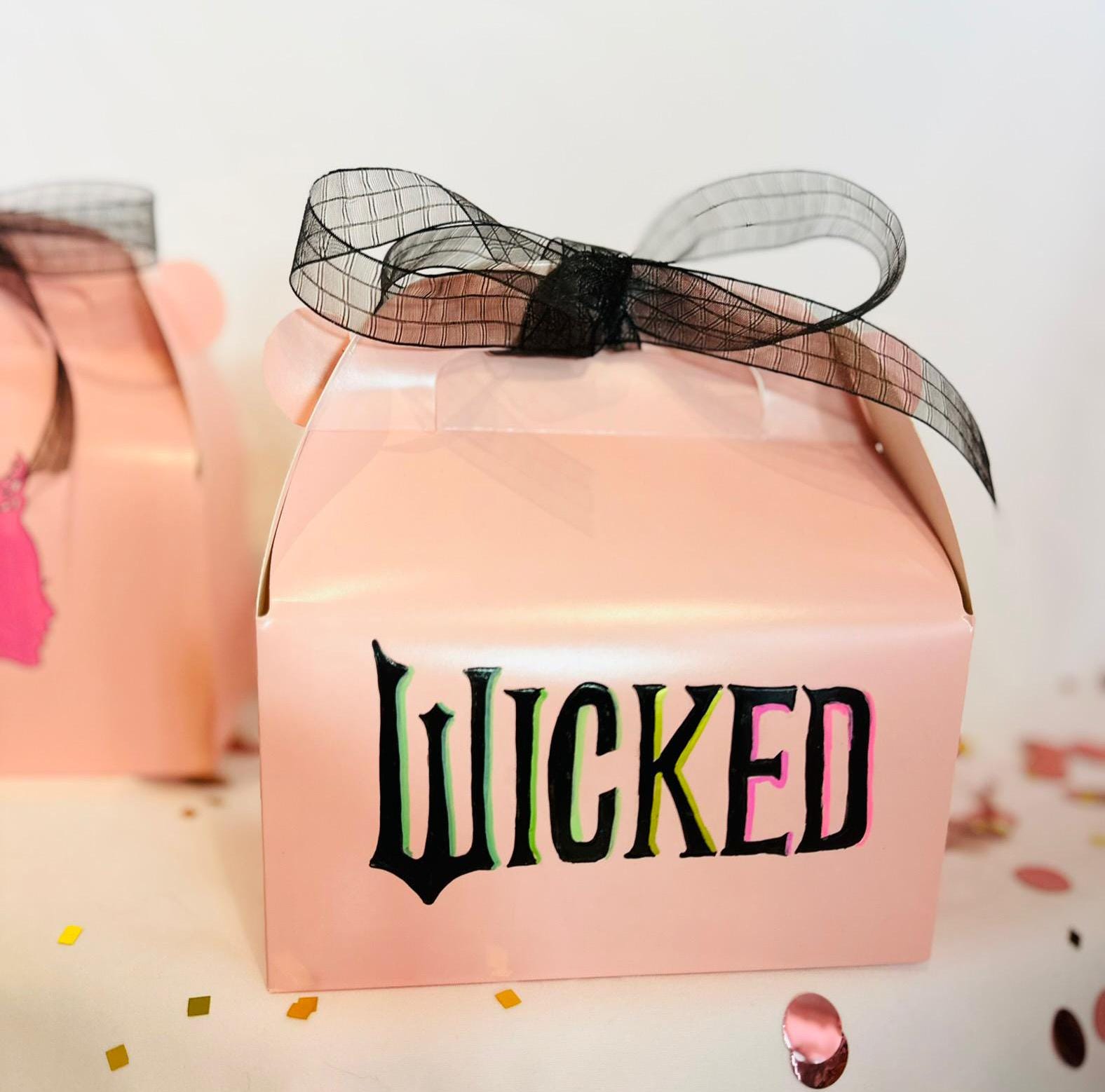 Wicked Themed Birthday Party Favor Gift Boxes - Elphaba - Glinda - Etsy