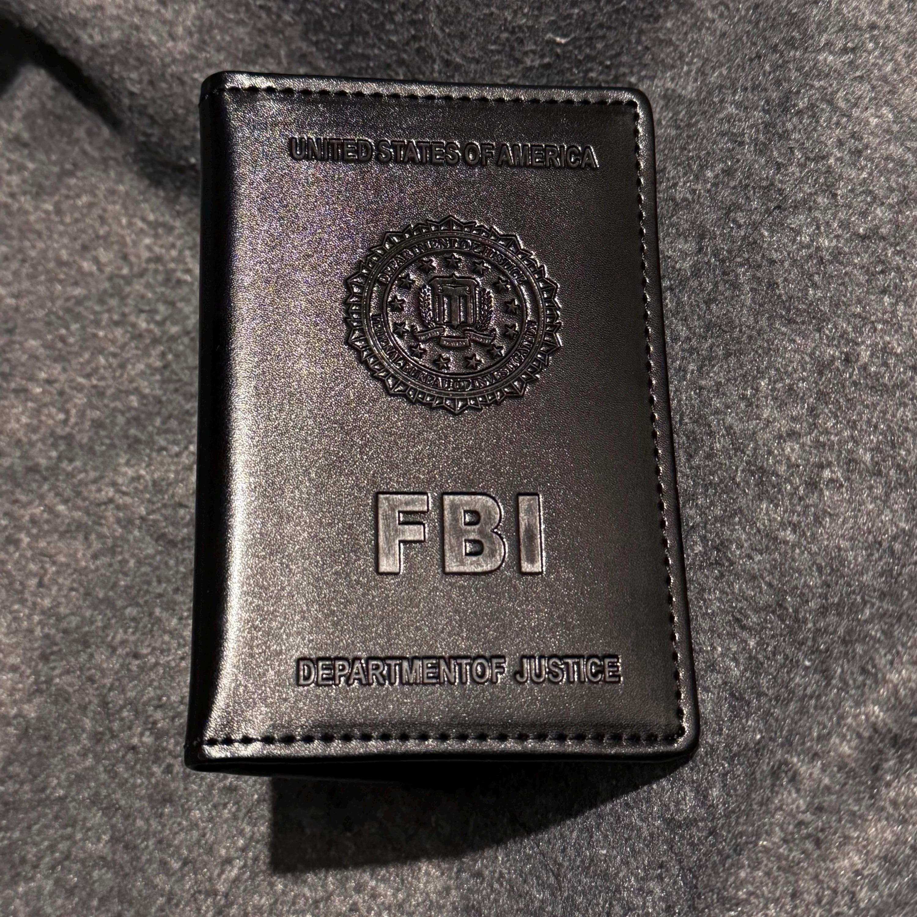 Hannibal TV Show ID Card Holder Leather Wallet With Metal Badge Wallet ...