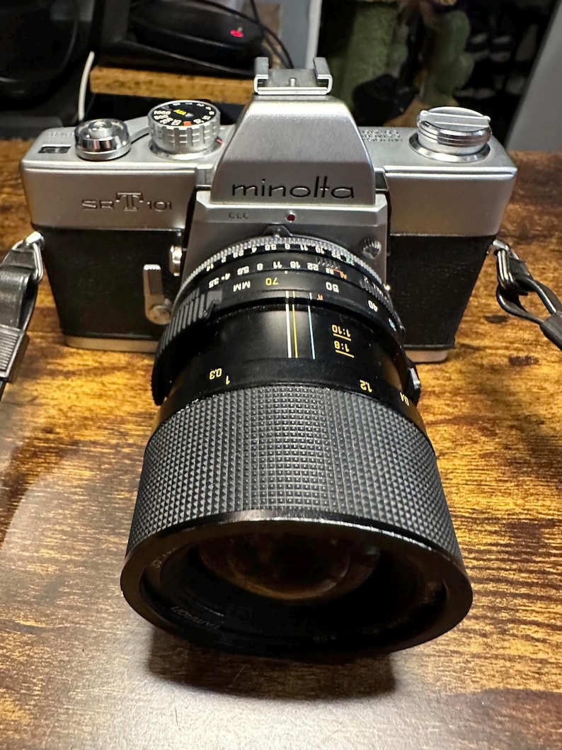 Minolta SRT 101 Vintage Film Camera With 35-70mm Lens - Etsy