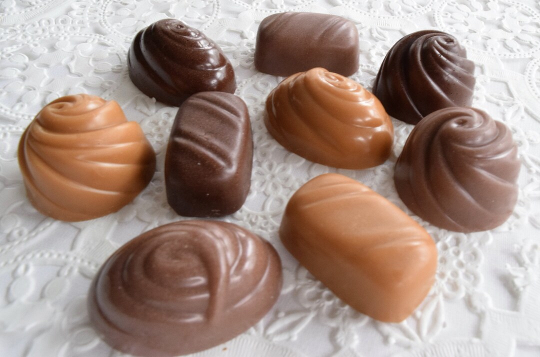 Set of 9 FAKE Bake CHOCOLATE CANDY Candies Truffles Fudge Bon Bons Faux ...