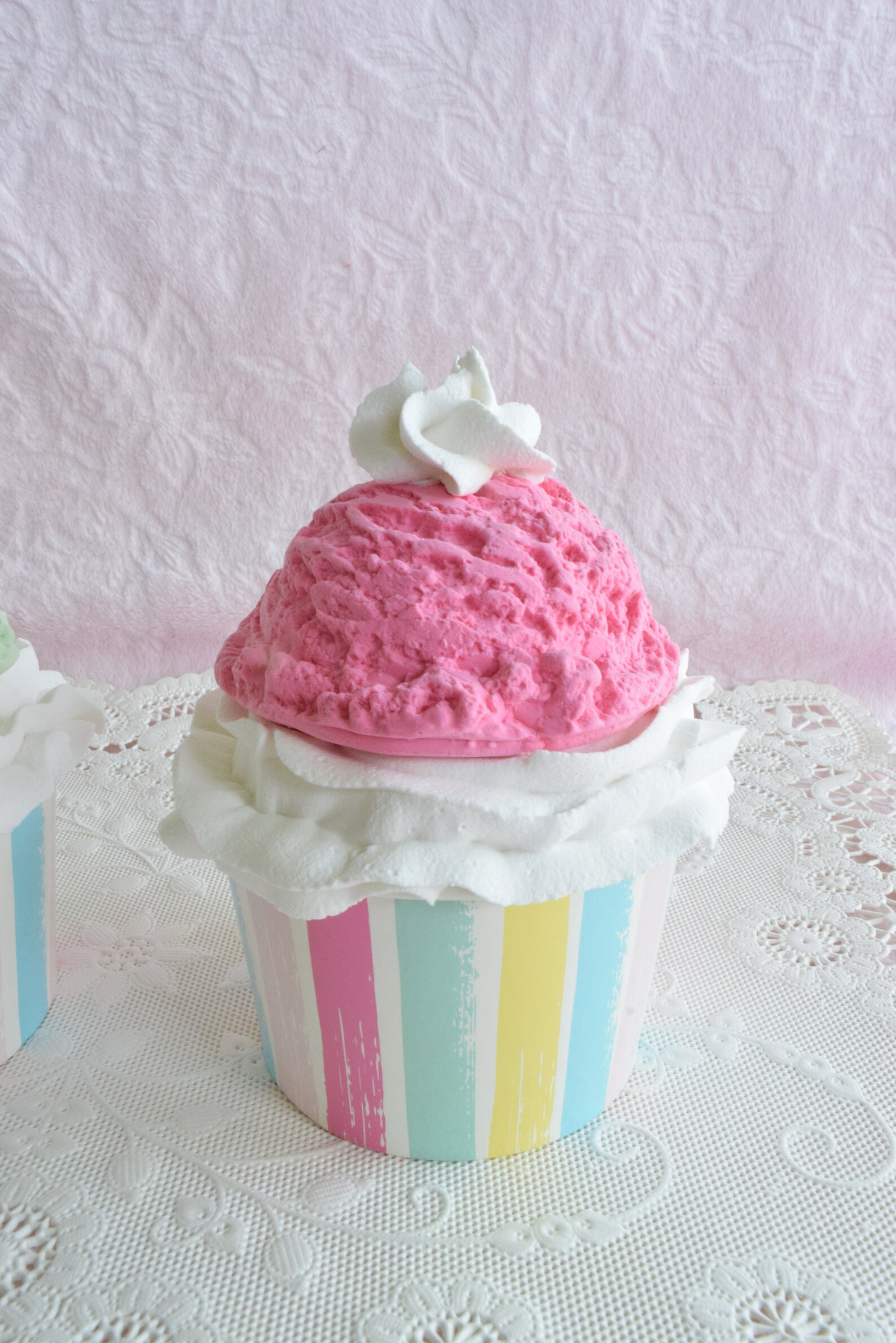 FAKE Bake ICE CREAM Display Faux Food Stripe Paper Liners - Etsy