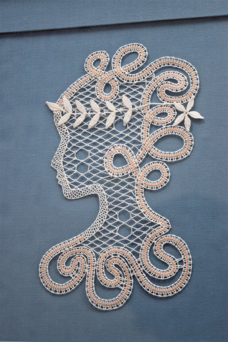 ANTIQUE BOBBIN LACE Silhouette Lady Picture Thread Work Woman | Etsy