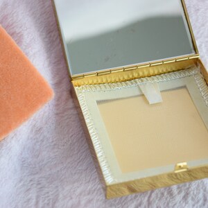 Rare VOLUPTE Figural Lady HAND Brass COMPACT Ladies Glove Holding Blue ...