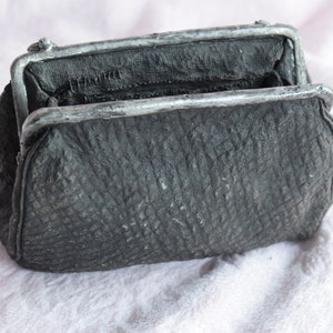 Vintage PURSE HANDBAG FIGURINE Display Paperweight Table Top Display ...