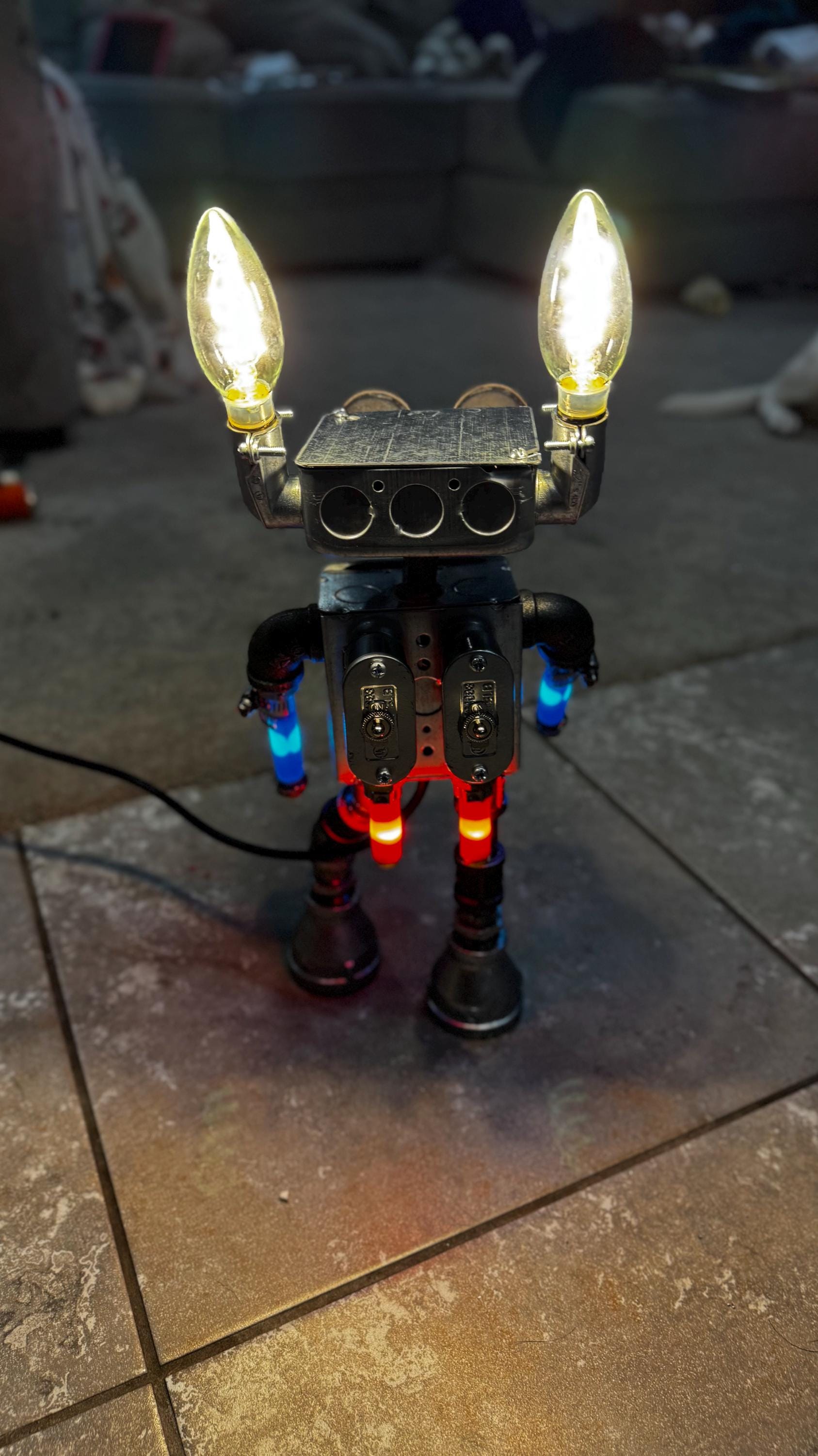 Design Build Robot Lamps. - Etsy
