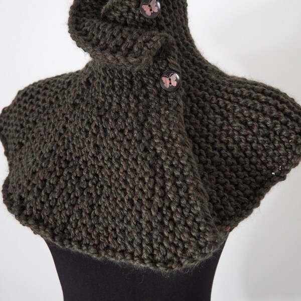 Green Capelet - Etsy