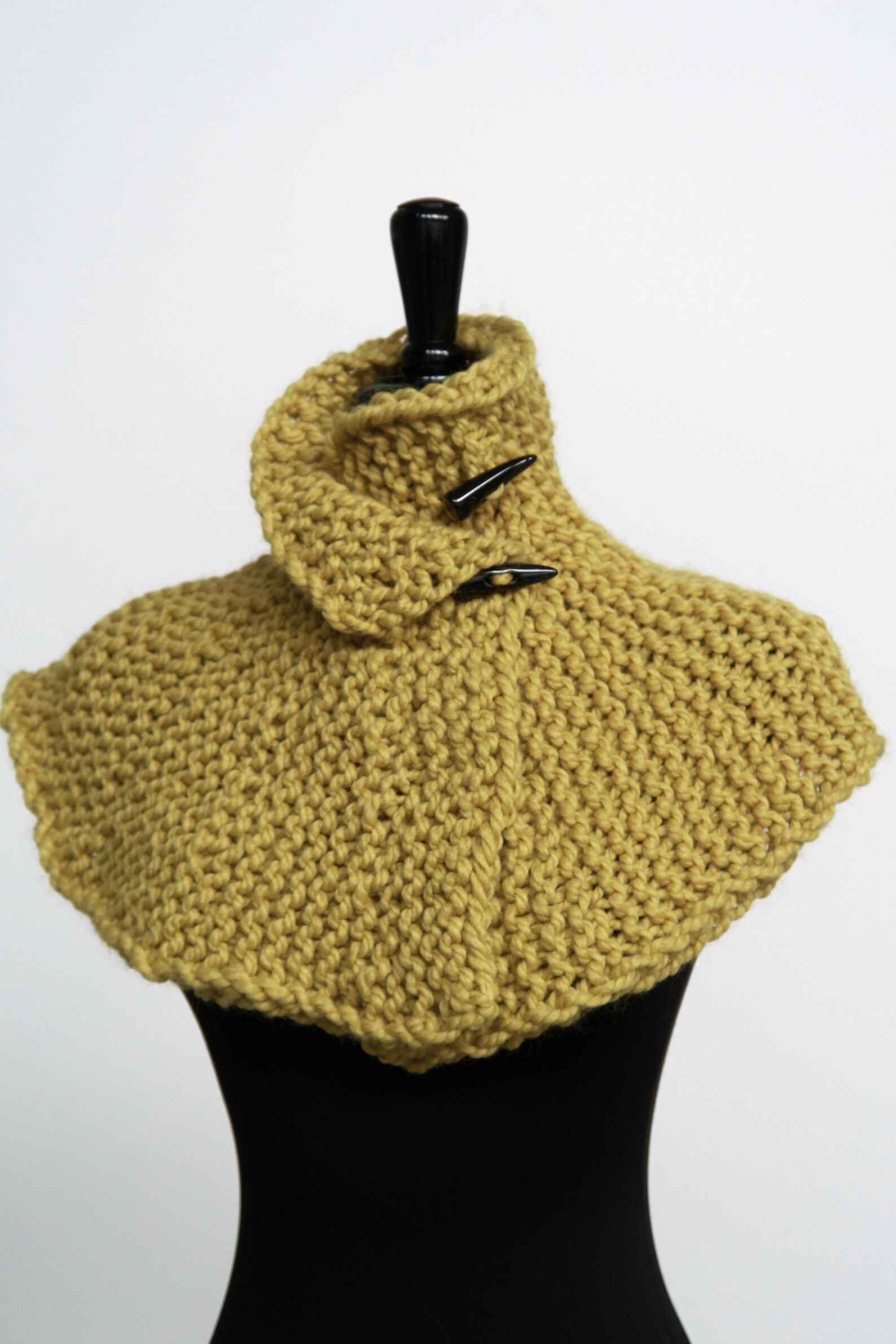 Knitted Capelet Yellow Mustard Color Cowl Turtleneck With Toggle ...