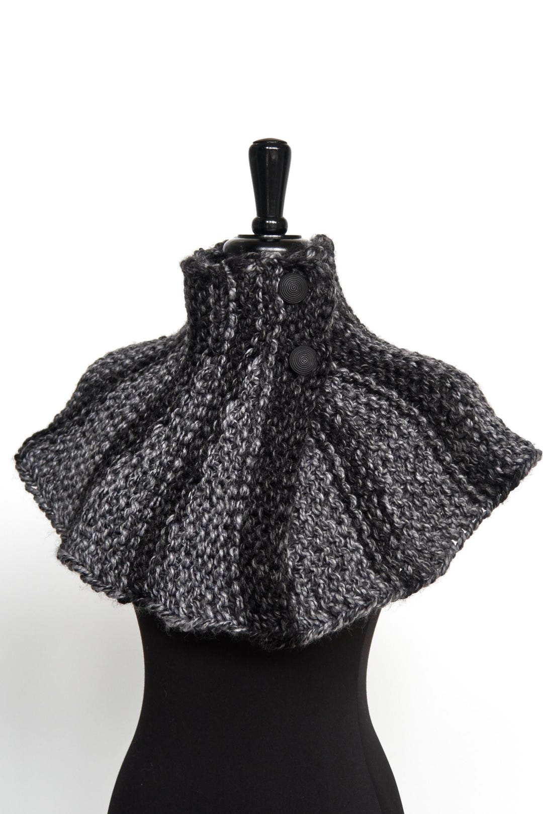 Outlander Knitted Brianna's Capelet by Tanya Babkin Black Gray Collar ...