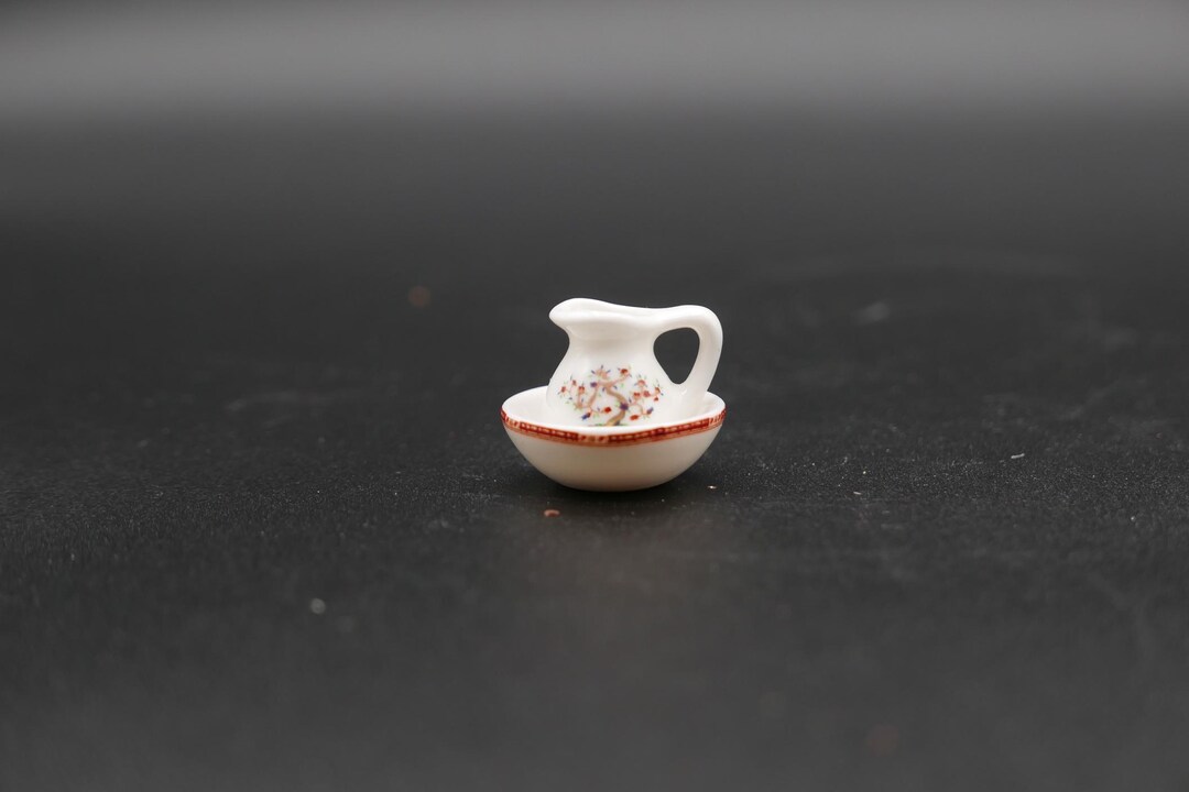 Miniature Wash Basin and Pitcher – 1:12 Scale Dollhouse Accessory - Etsy