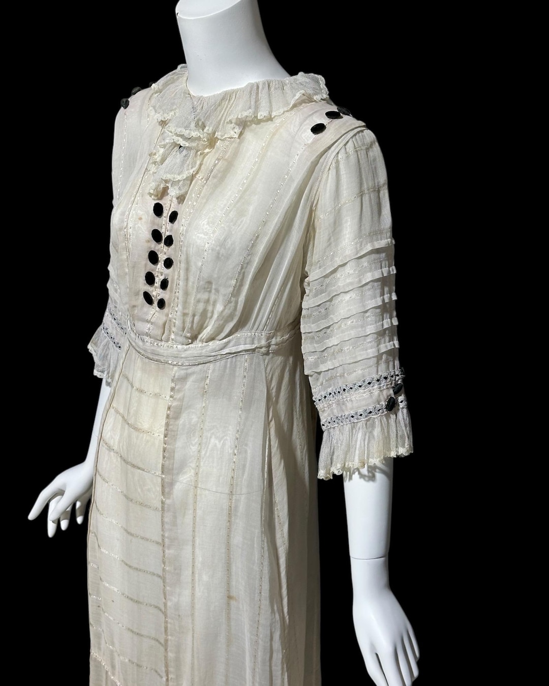 Antique Edwardian Tea Gown, Vintage 1900s 1910s off White Day Lawn ...