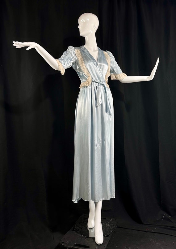 vintage dressing gown robe, 1930s powder blue shiny s… - Gem