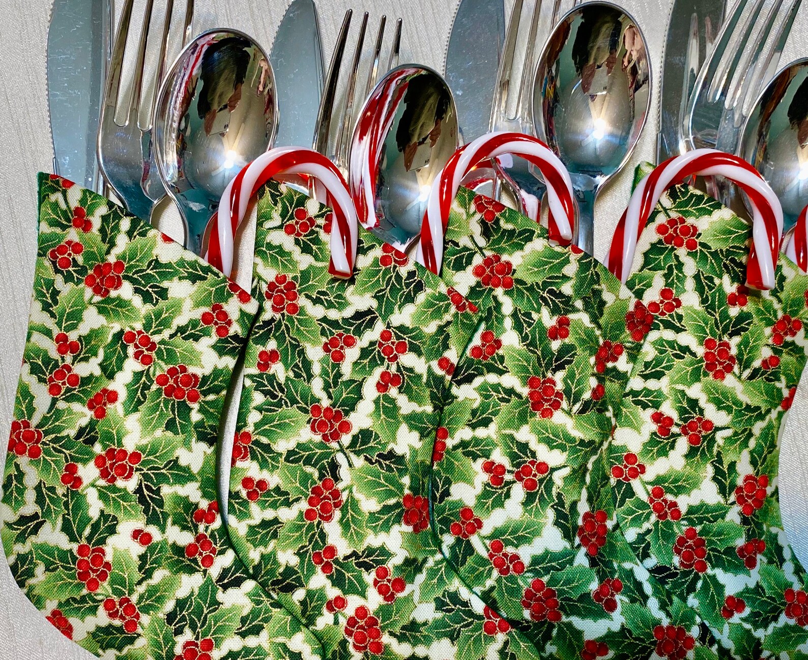 Mini Christmas Stocking Silverware Holders in Holly Pattern - Etsy UK
