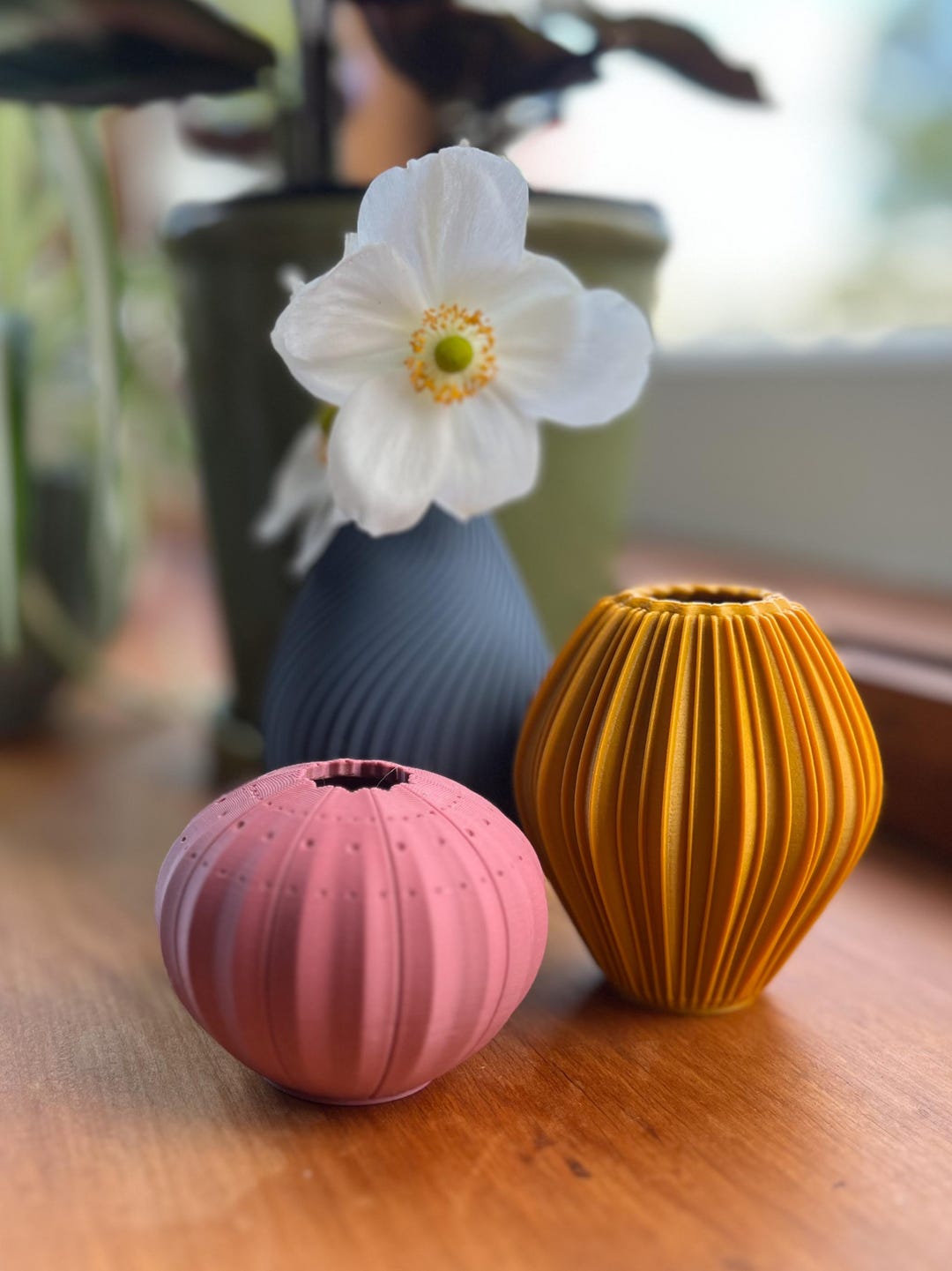 Single Bud Vases. Unique Mini Vases Inspired by Nature in Matte Earthy ...
