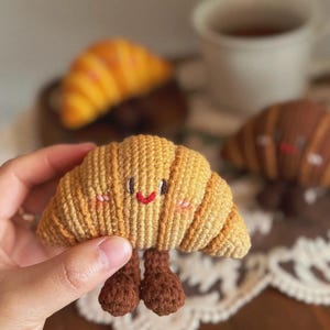 Crochet Croissant Amigurumi PDF Pattern, How to Make Cutes Bread ...
