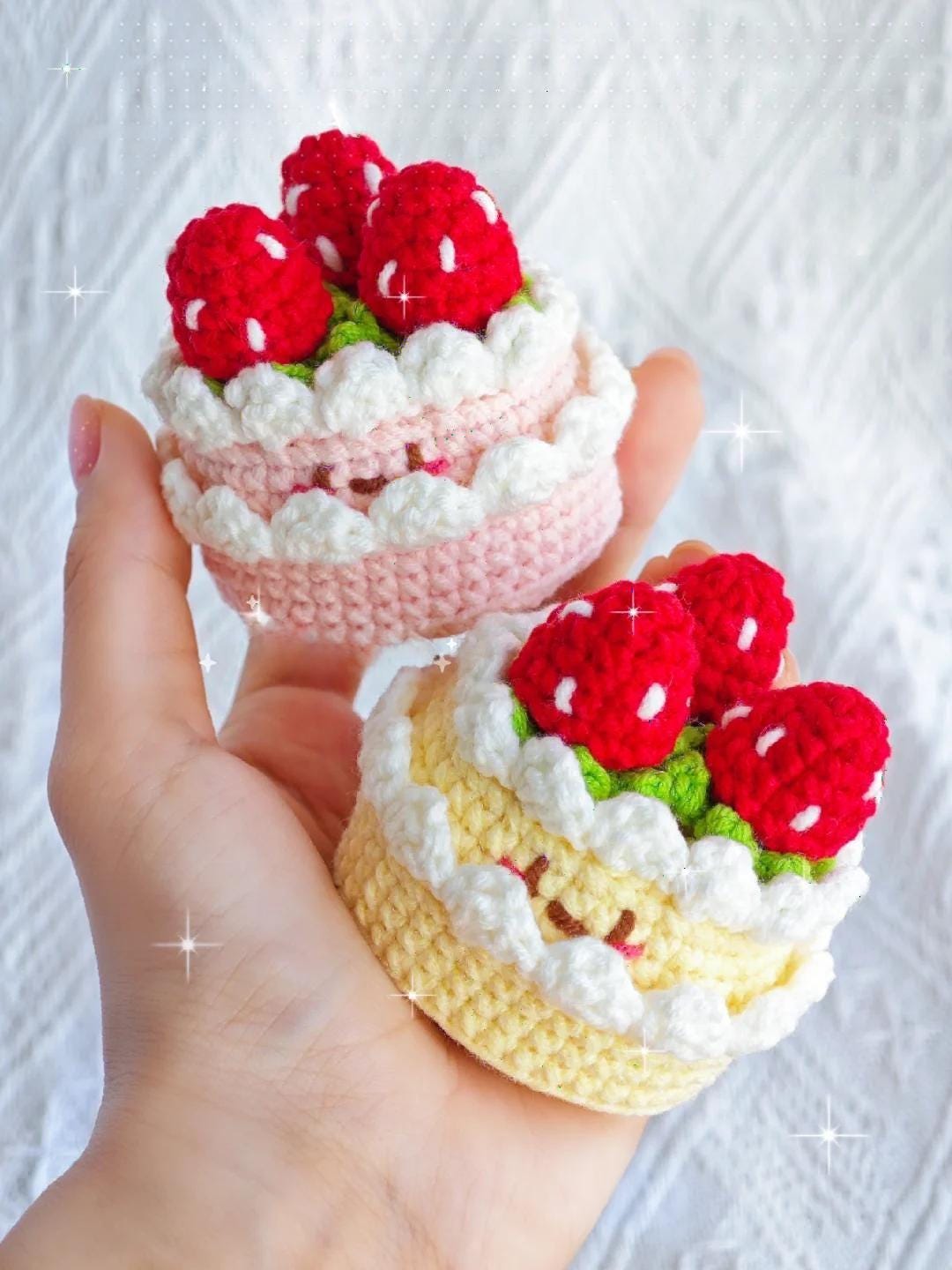 Easy Crochet Mini Strawberry Cake Amigurumi Pattern, Amigurumi Dessert ...
