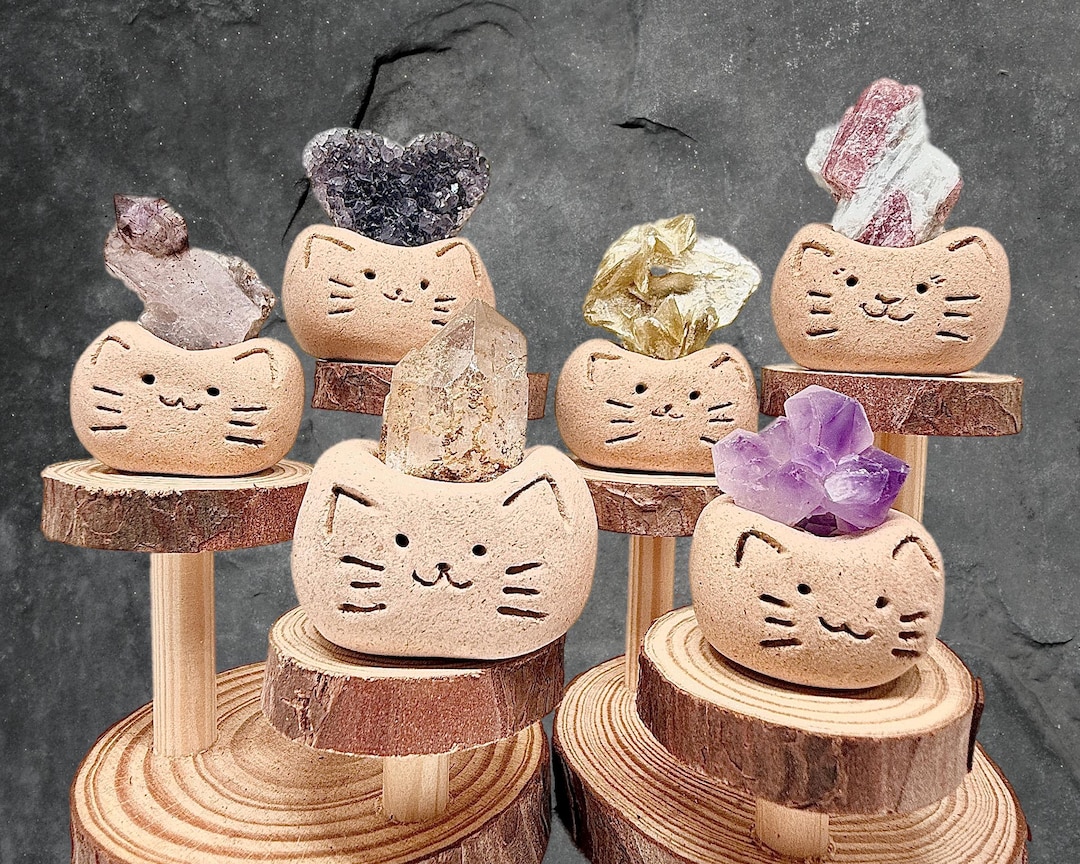 CATS! Purr-fect Gift! Raw Crystal Figures, Smiling Stones, Desk Pet ...