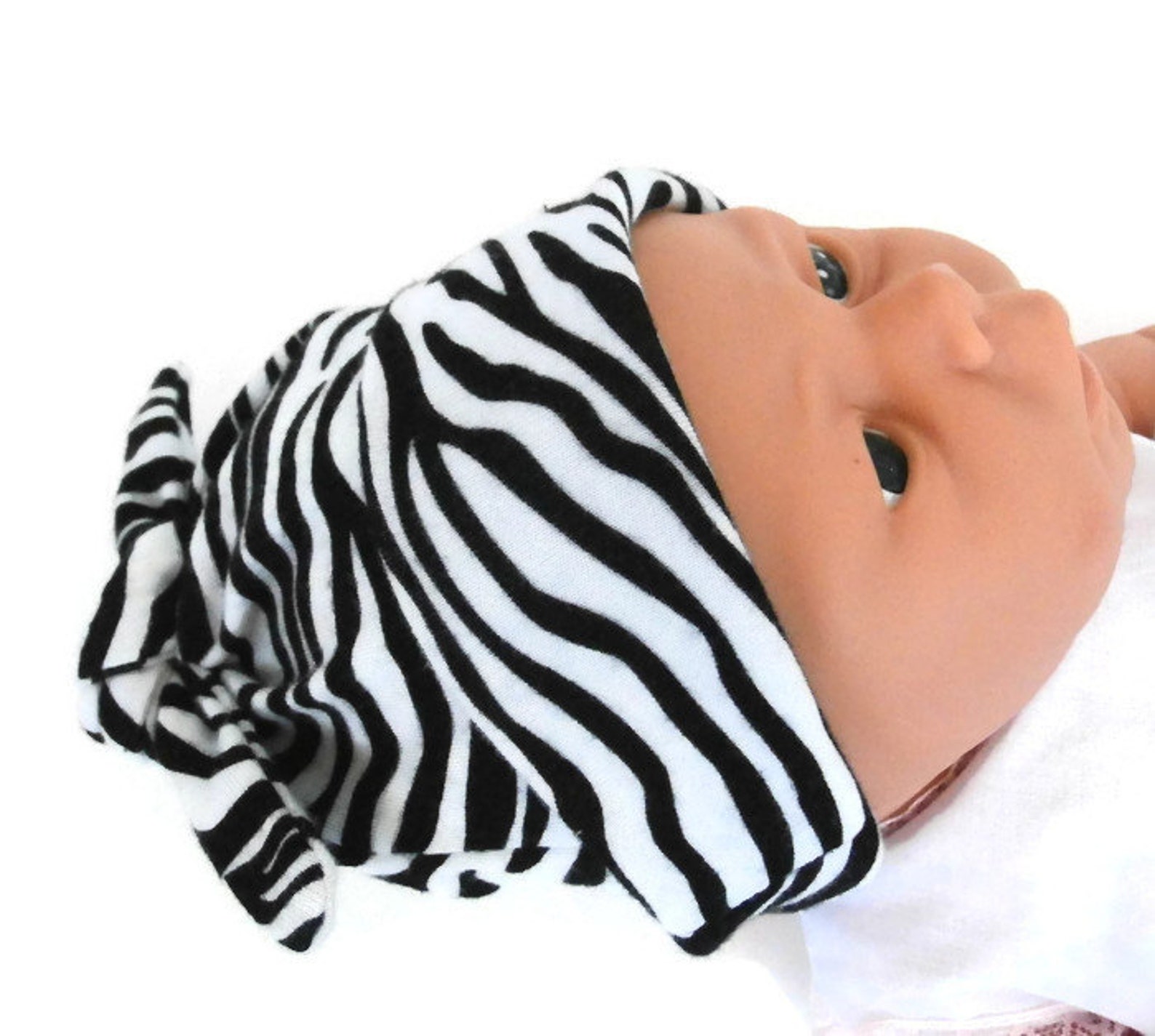 Zebra Baby Hat, Stretchy Black and White Newborn Hospital Homecoming ...