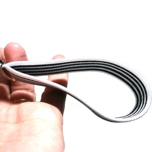 Black and White Striped Key Fob. White and Black Stretchy Key Fob ...