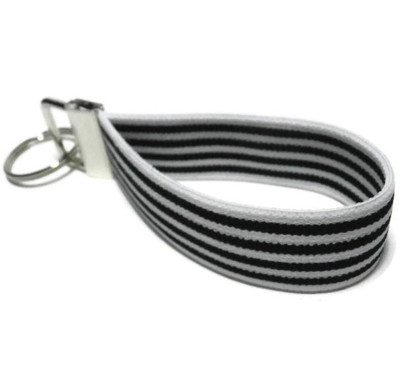 Black and White Striped Key Fob. White and Black Stretchy Key - Etsy