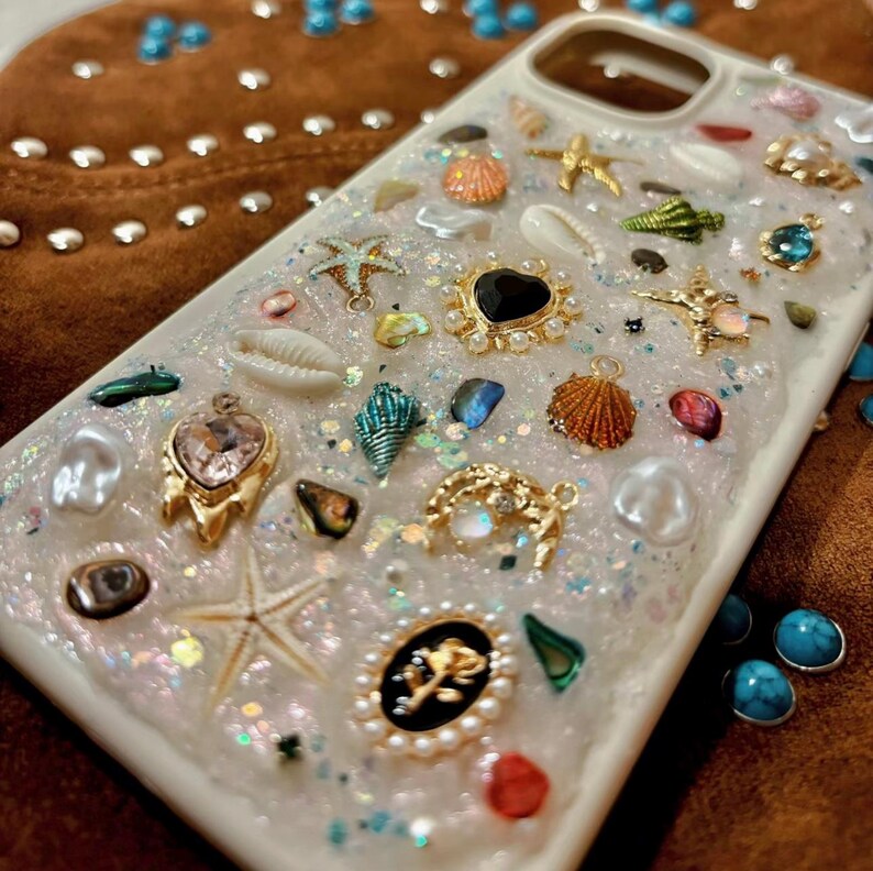 Handmade Colorful Gemstone Decoden Phonecase, Luxury Shell Phonecase ...