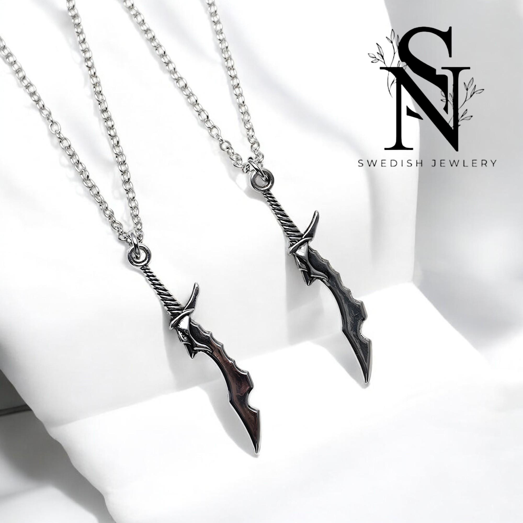 Sung Jin-woo Necklace: Yoo Jin-ho & Park Kyung-hye Manga Jewelry, Metal ...