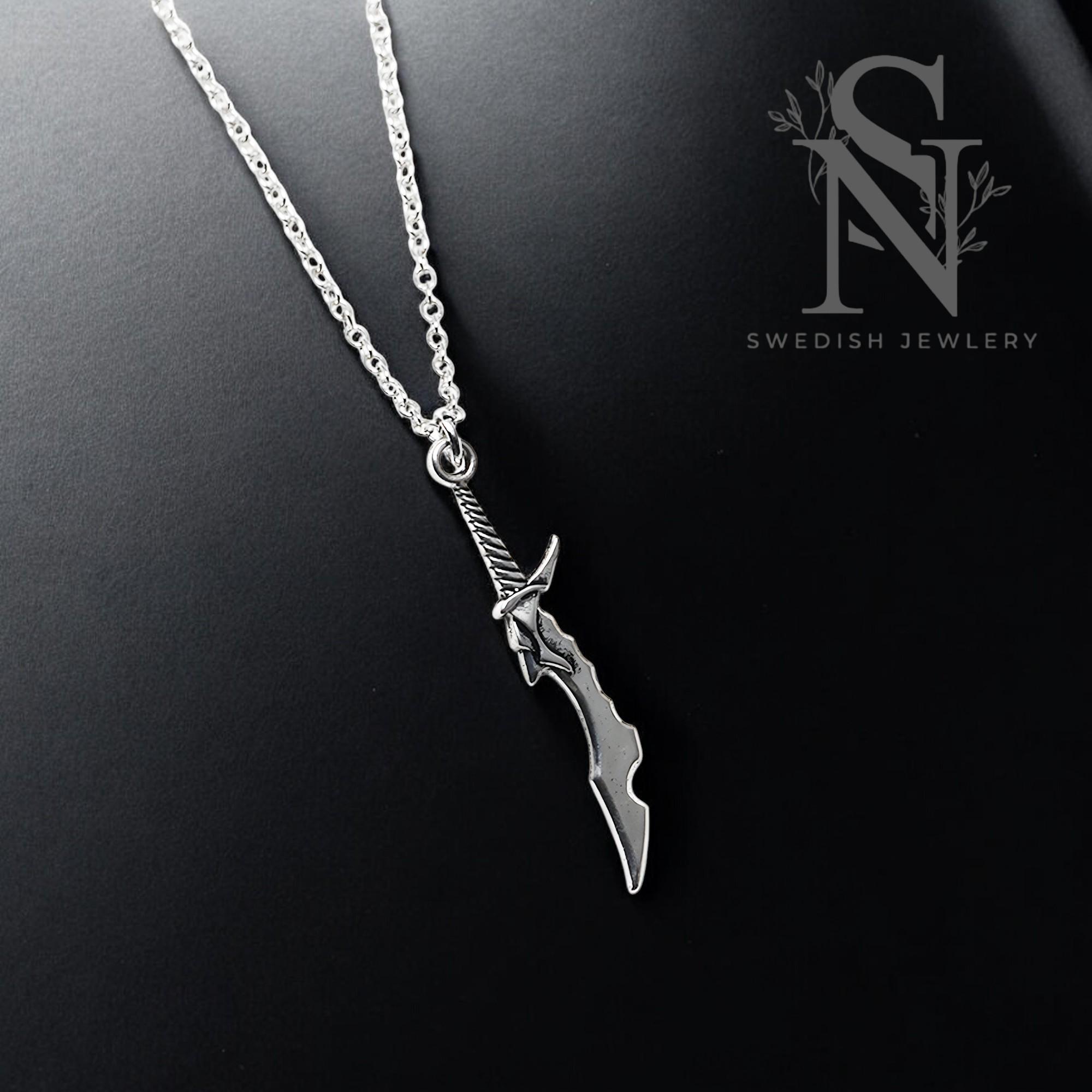 Sung Jin-woo Necklace: Yoo Jin-ho & Park Kyung-hye Manga Jewelry, Metal ...