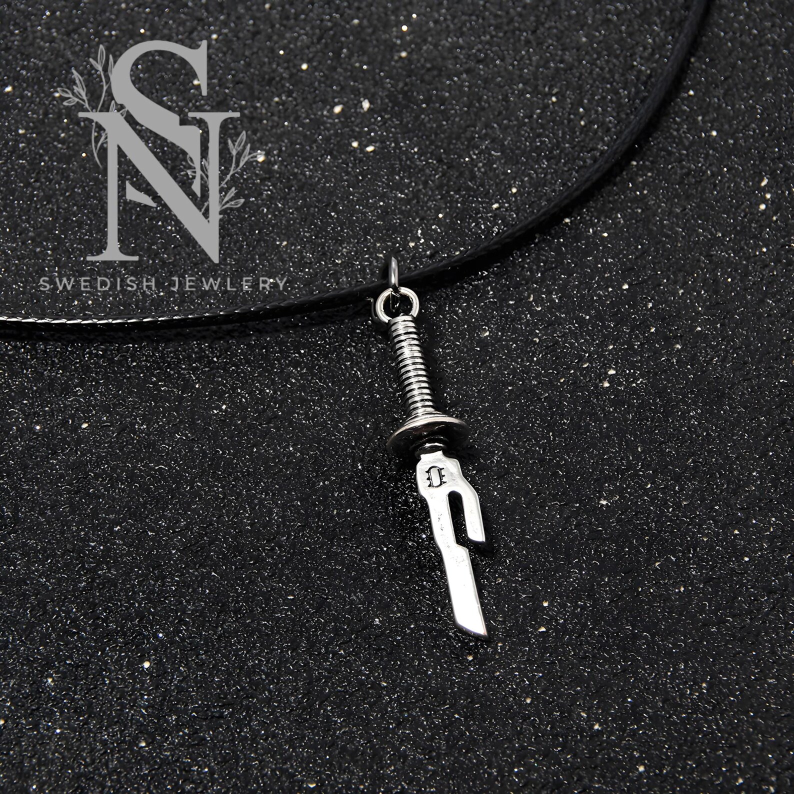 Jujutsu Kaisen Fushiguro Toji Sword Necklace - Spear of Tianri Knife ...