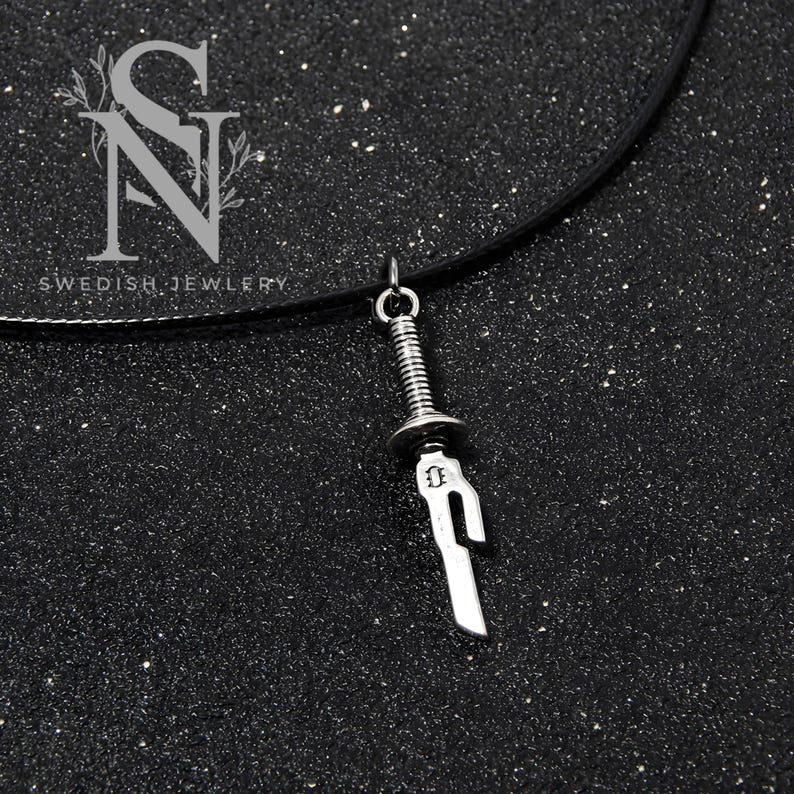 Jujutsu Kaisen Fushiguro Toji Sword Necklace - Spear of Tianri Knife ...