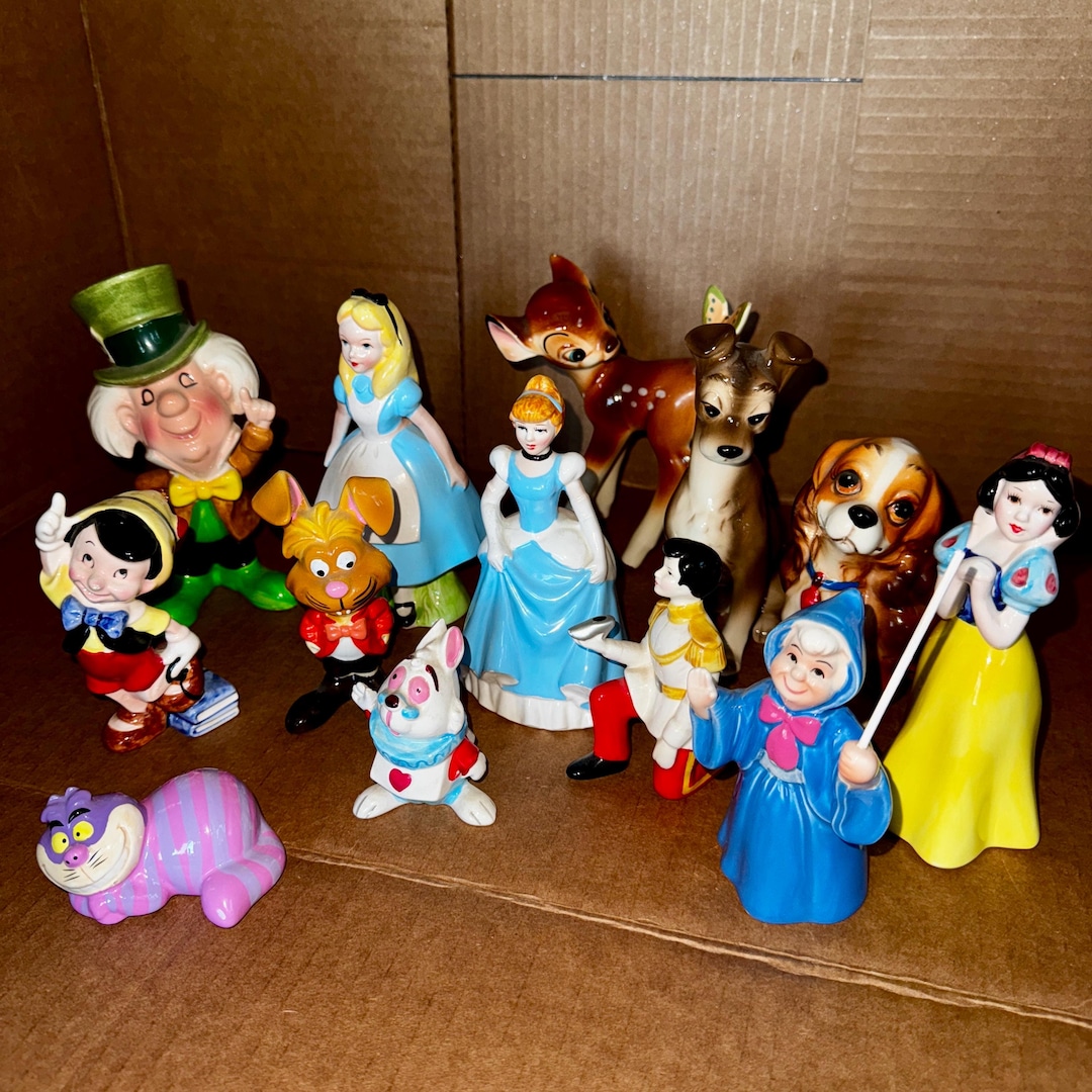 Vintage Walt Disney Porcelain Figurines… Some From the 1950s! Snow ...